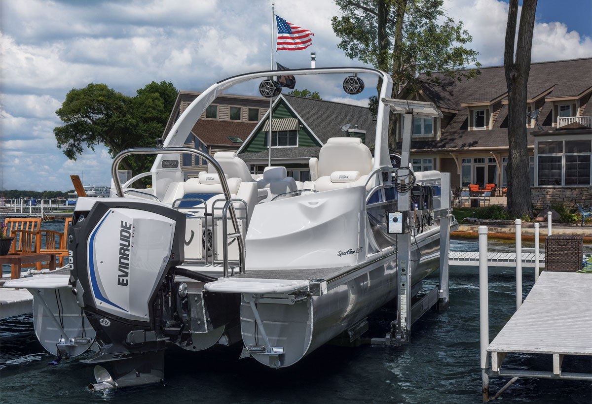 JC TriToon Marine | Pontoon Boats